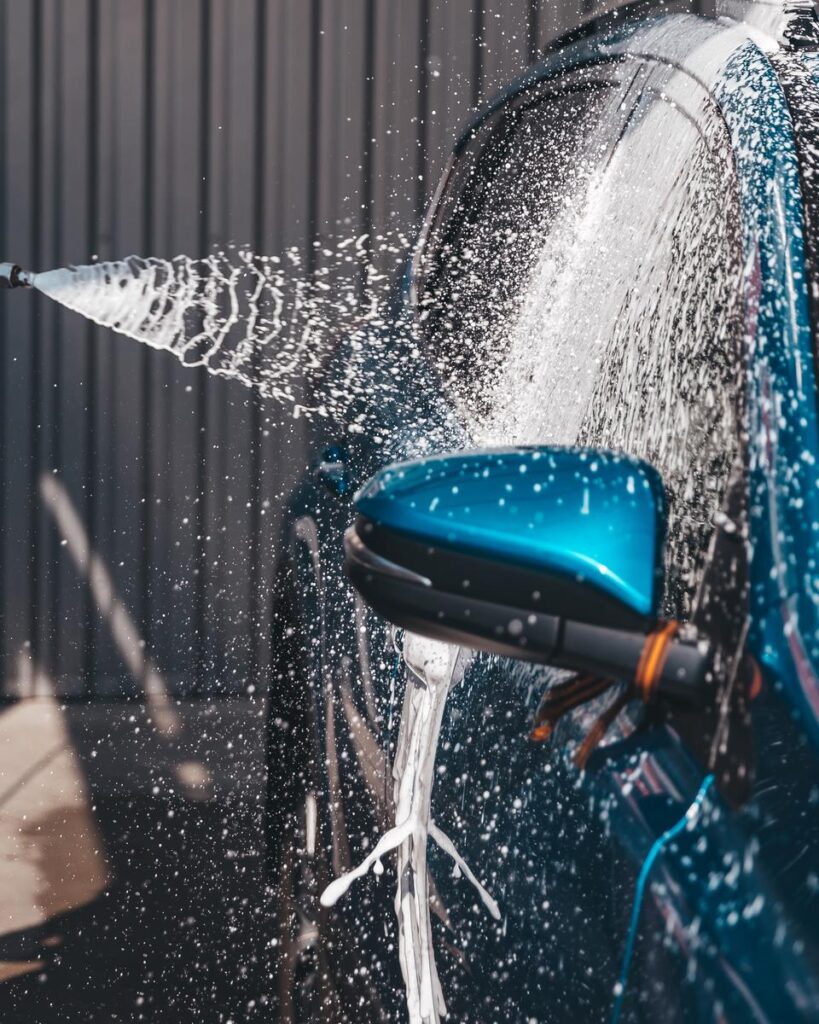 Services de lave-auto impeccables ǀ Lave-Auto Saint Hubert